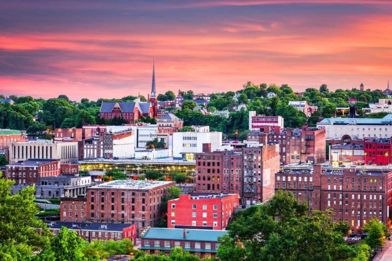 11 Quaint + Charming Historic Virginia Towns (That You Haven't Visited ...