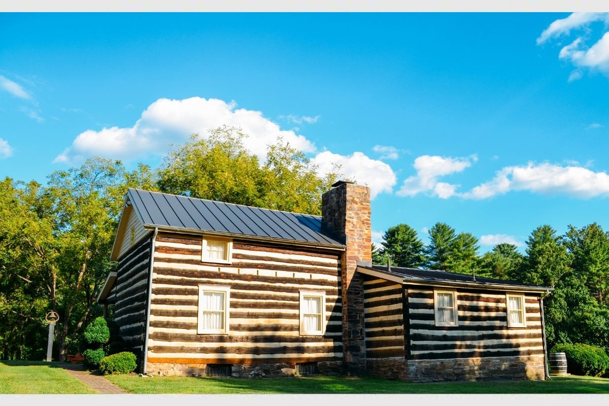 The 10 Best Wineries in Northern Virginia: Tasting Rooms, Snacks, and ...